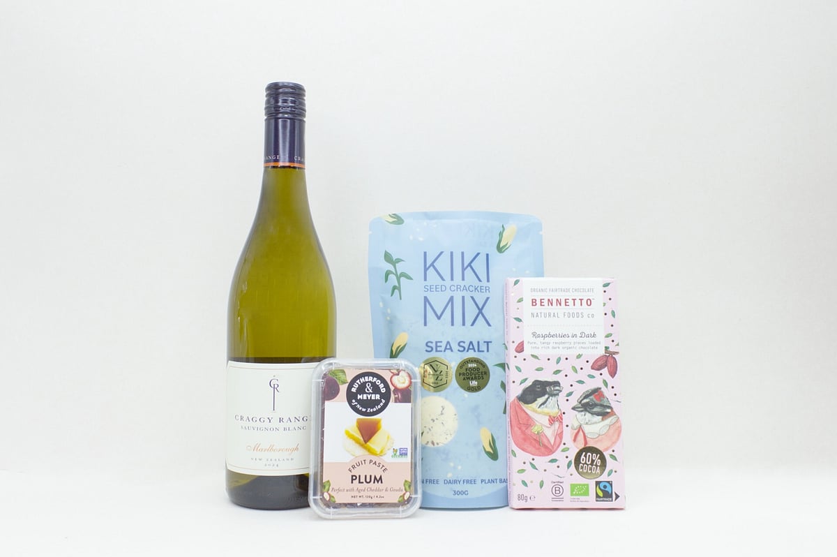 Wine & Cocktail Gift Boxes NZ | KYND Gift Boxes